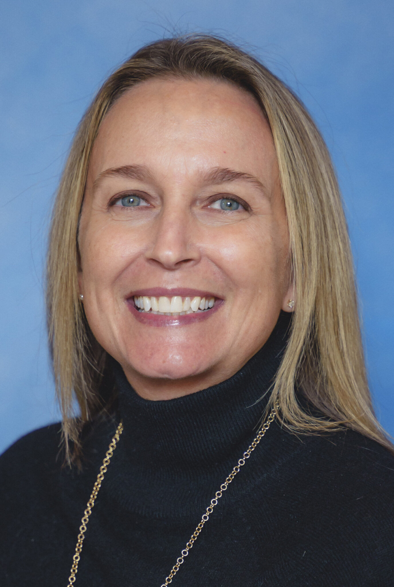 The Wright Center Welcomes Medical School Dean as Graduation Speaker ...
